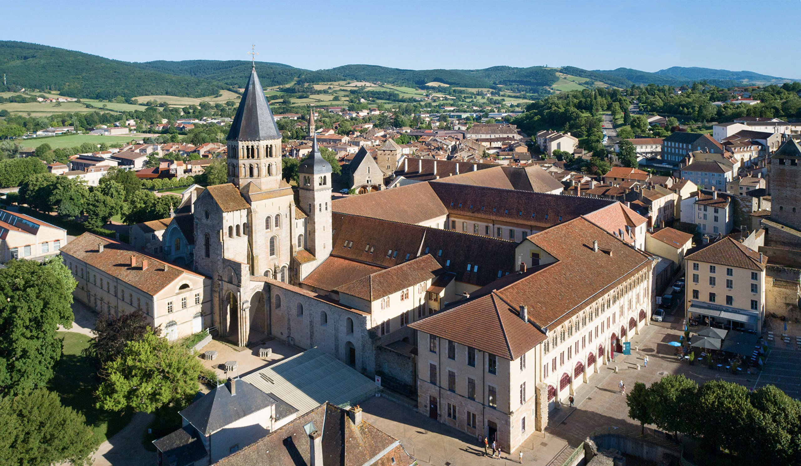 Abbaye de Cluny - Données, Photos et Plans - WikiArquitectura