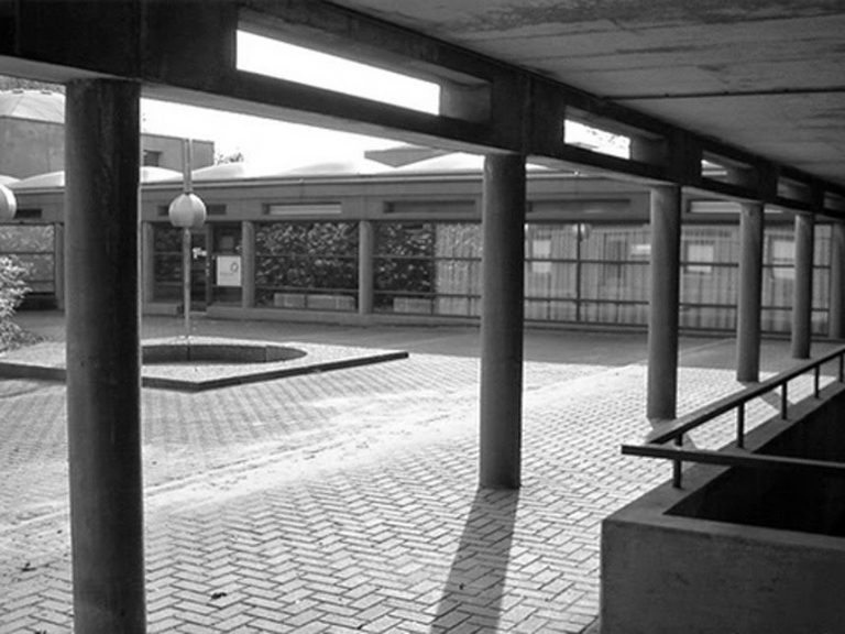 Orphelinat Municipal à Amsterdam - Données, Photos et Plans ...