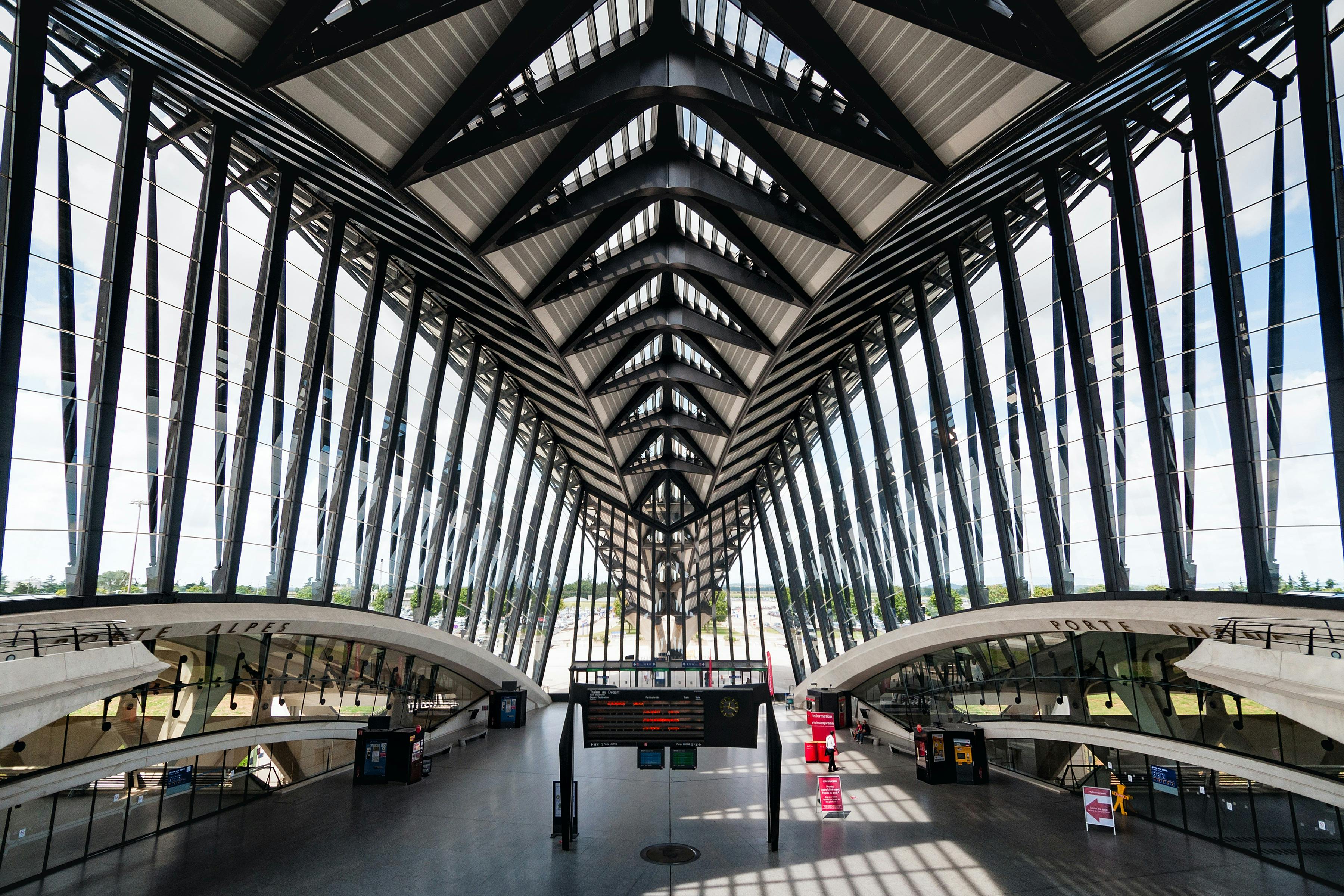 Gare TGV Lyon Saint-Exupéry - Données, Photos et Plans - WikiArquitectura